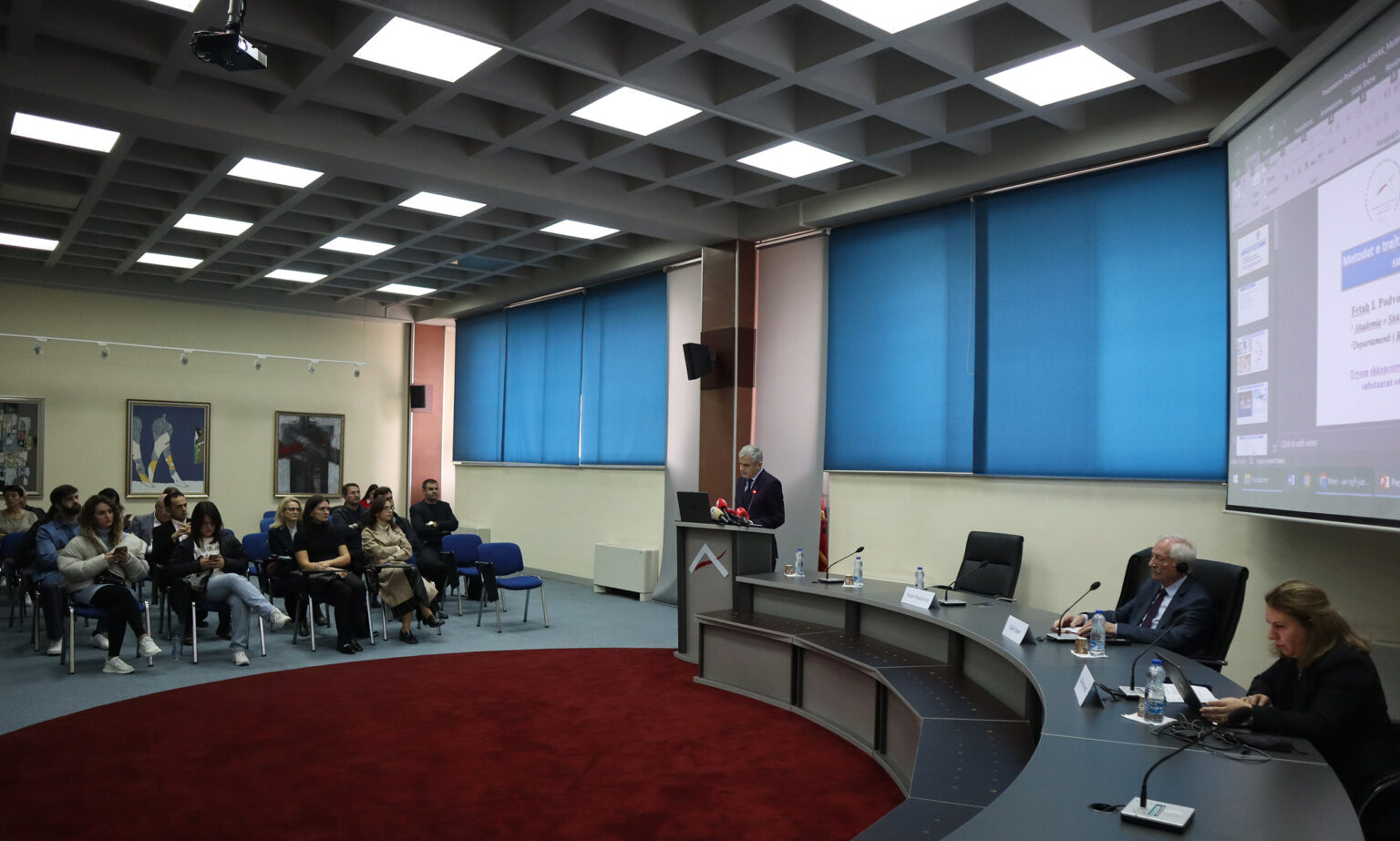 Tryeza shkencore “Ndotja e mjedisit nga materialet plastike dhe ...